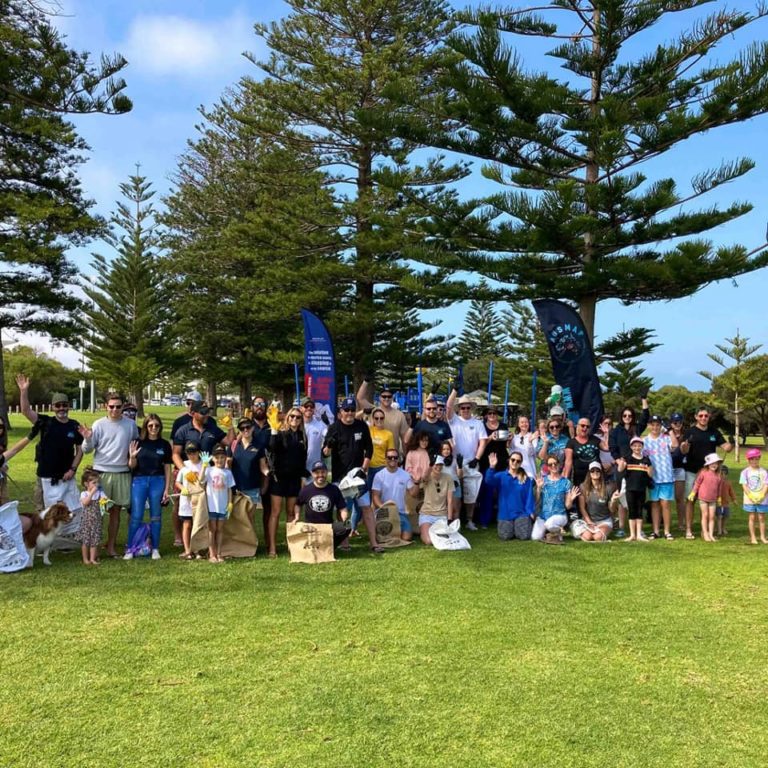 Tangaroa Blue Foundation Beach Clean - Business Events Cairns